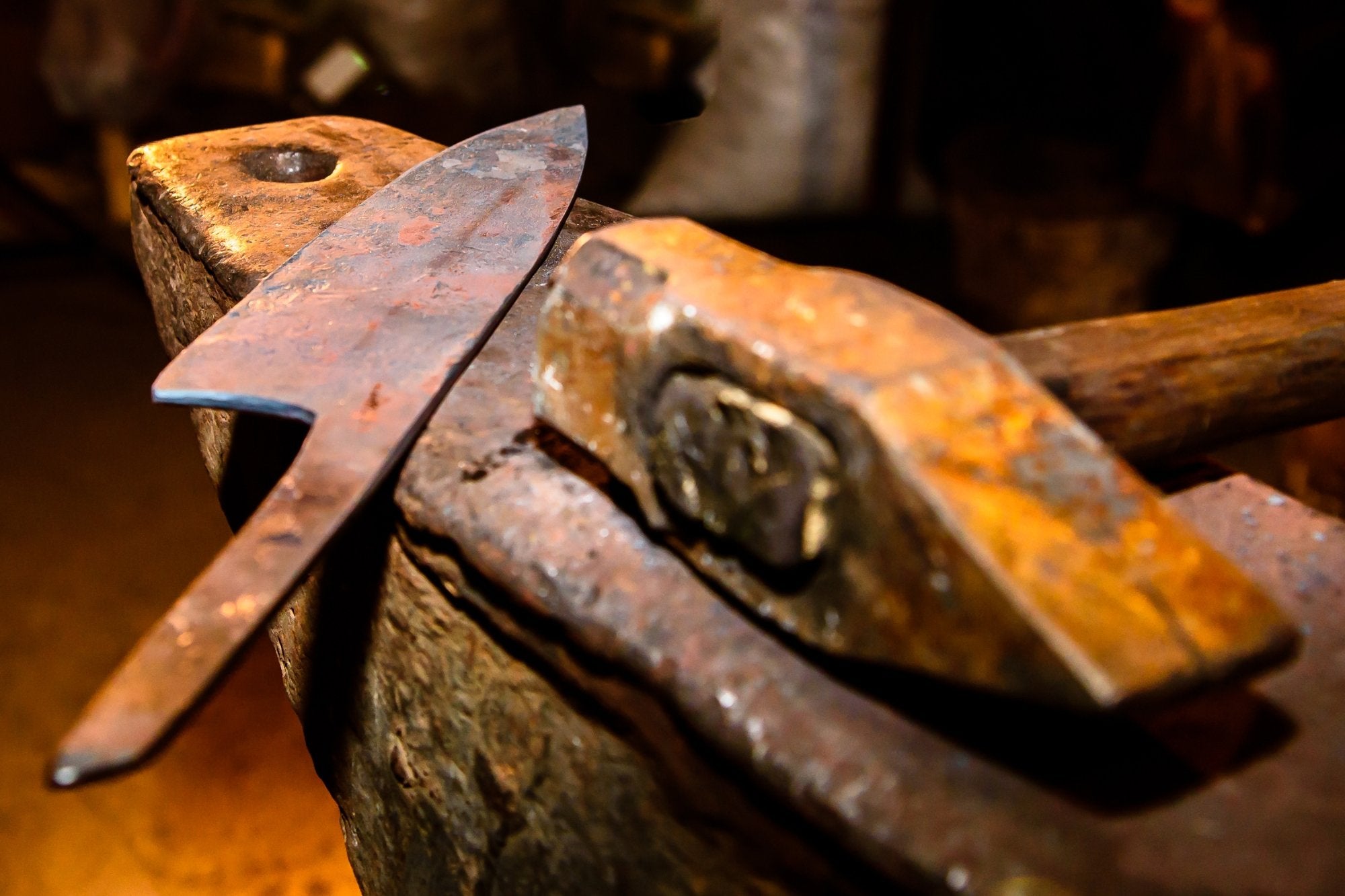 Handmade vs Manufactured Knives: Which Are Best? – santokuknives